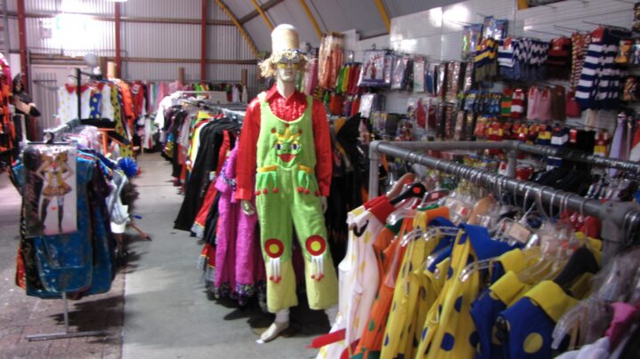 Megastore Haarlem of Zaandam? Megastores op De Bazaar Beverwijk
